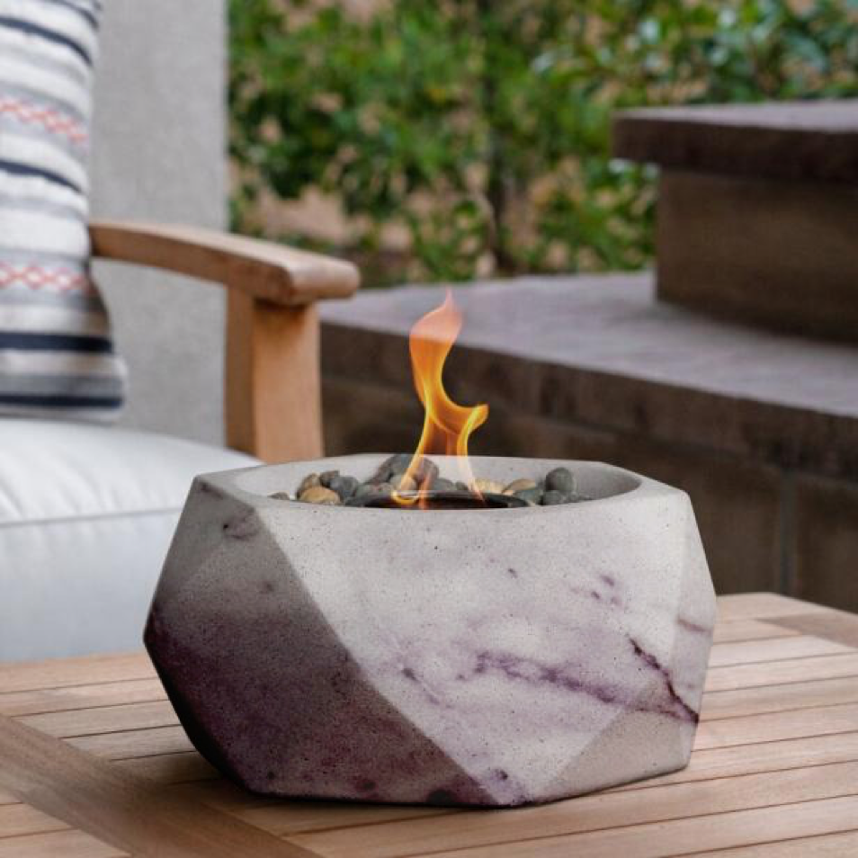 Discover 5 Unconventional and Whimsical Ideas for Your Marble Festive ...